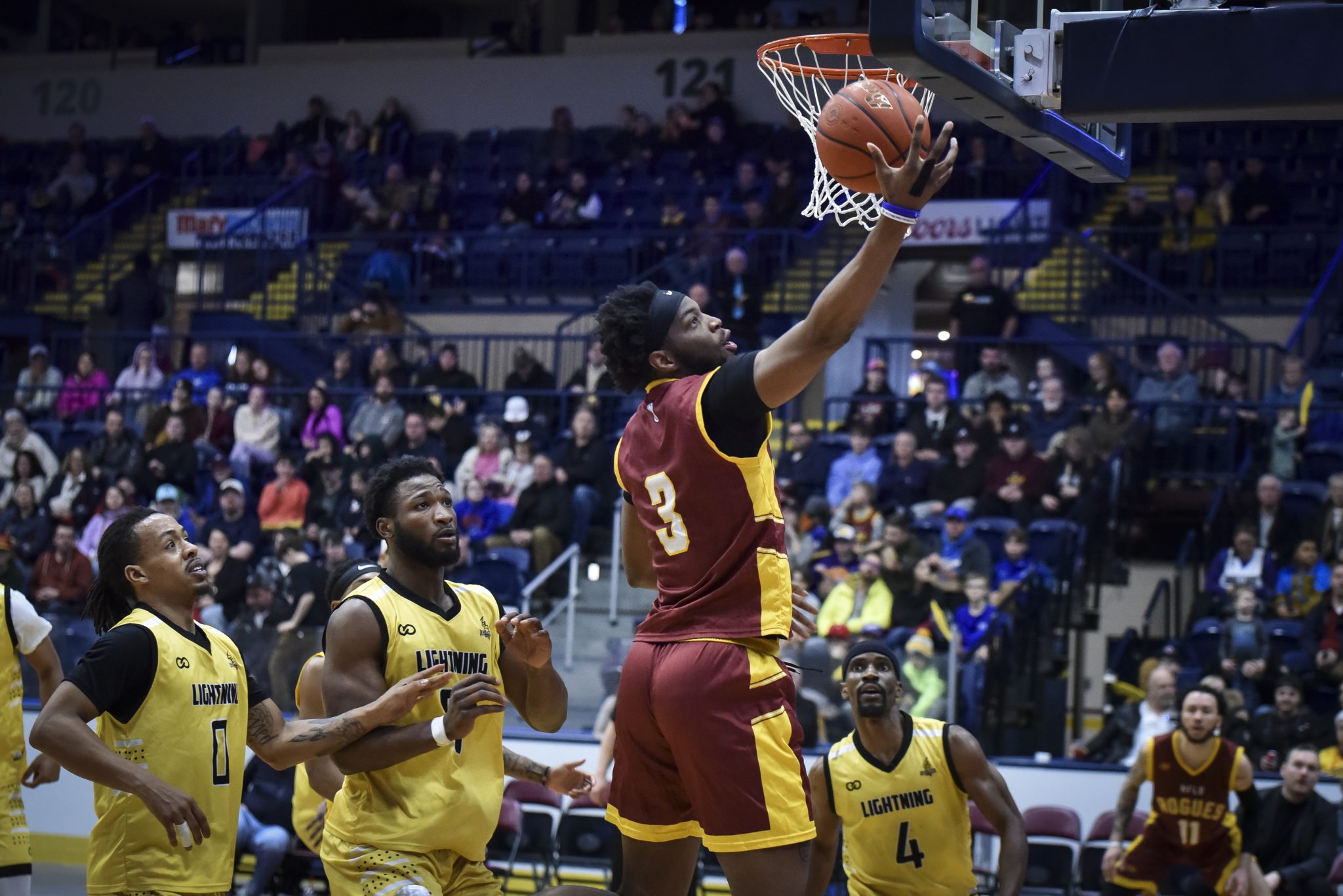 Rogues drop first game of playoffs to Titans - The Newfoundland Rogues
