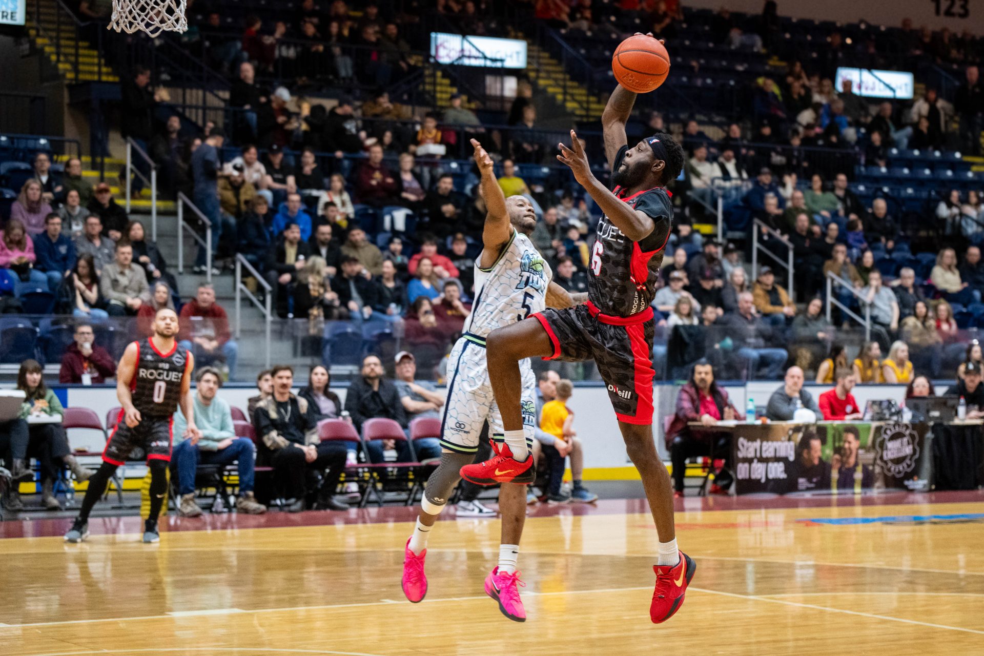 Rogues get thunderstruck in delayed holiday loss versus Lightning - The ...